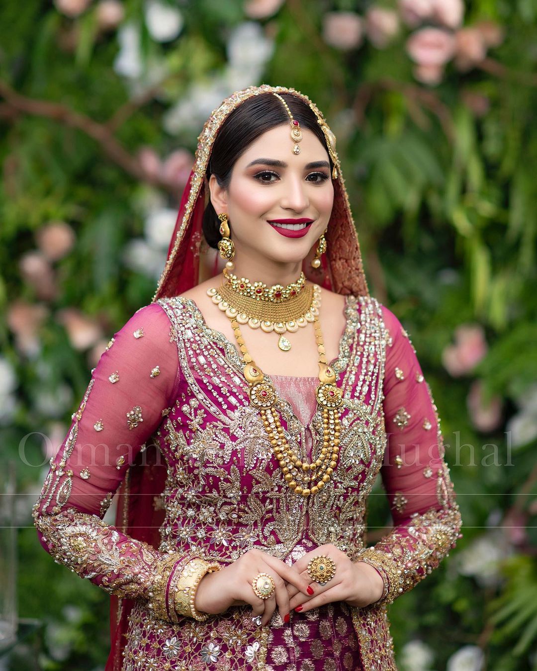 Ramsha Khan Looks Like A Diva In Her Latest Bridal Shoot | Reviewit.pk