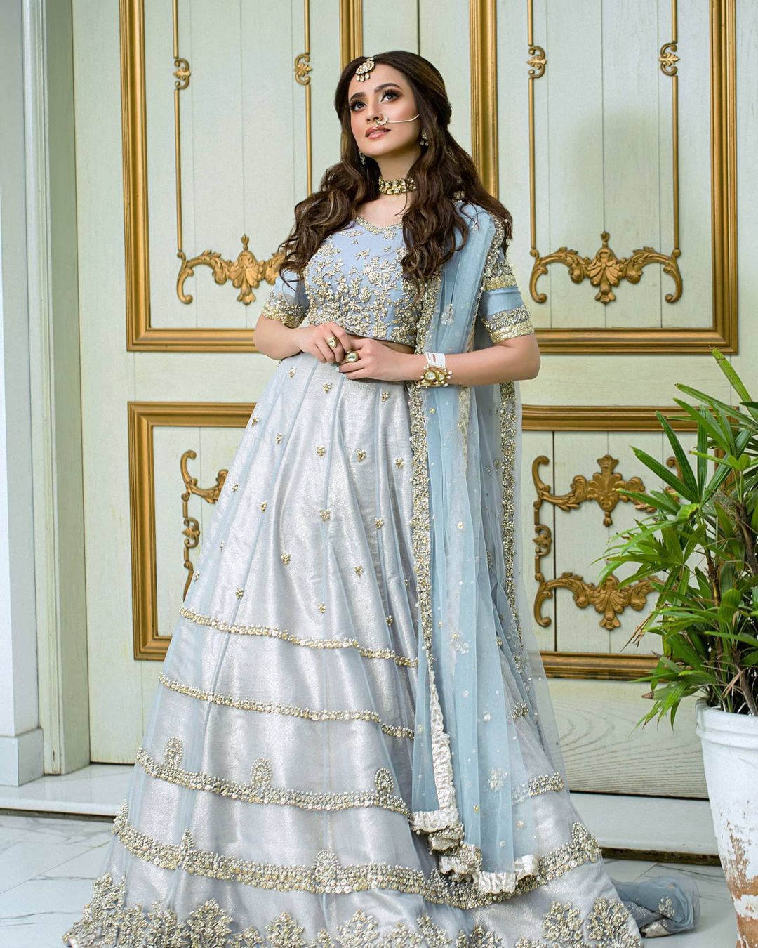 Zuria Dor Bridal Collection Featuring Zarnish Khan | Reviewit.pk