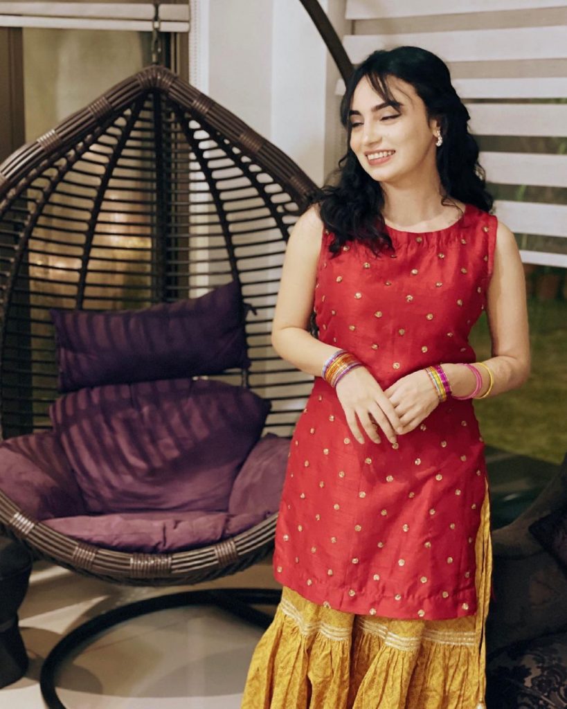 Recent Enchanting Pictures Of Actress Mehar Bano | Reviewit.pk