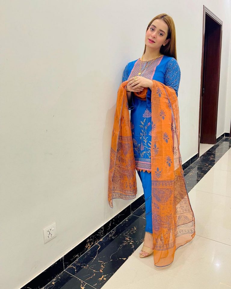 Latest Captivating Pictures Of Minsa Malik | Reviewit.pk