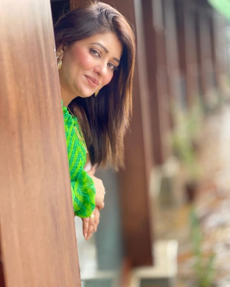 Journalist Summaiya Rizwan Enjoying Her Vacations In Swat | Reviewit.pk