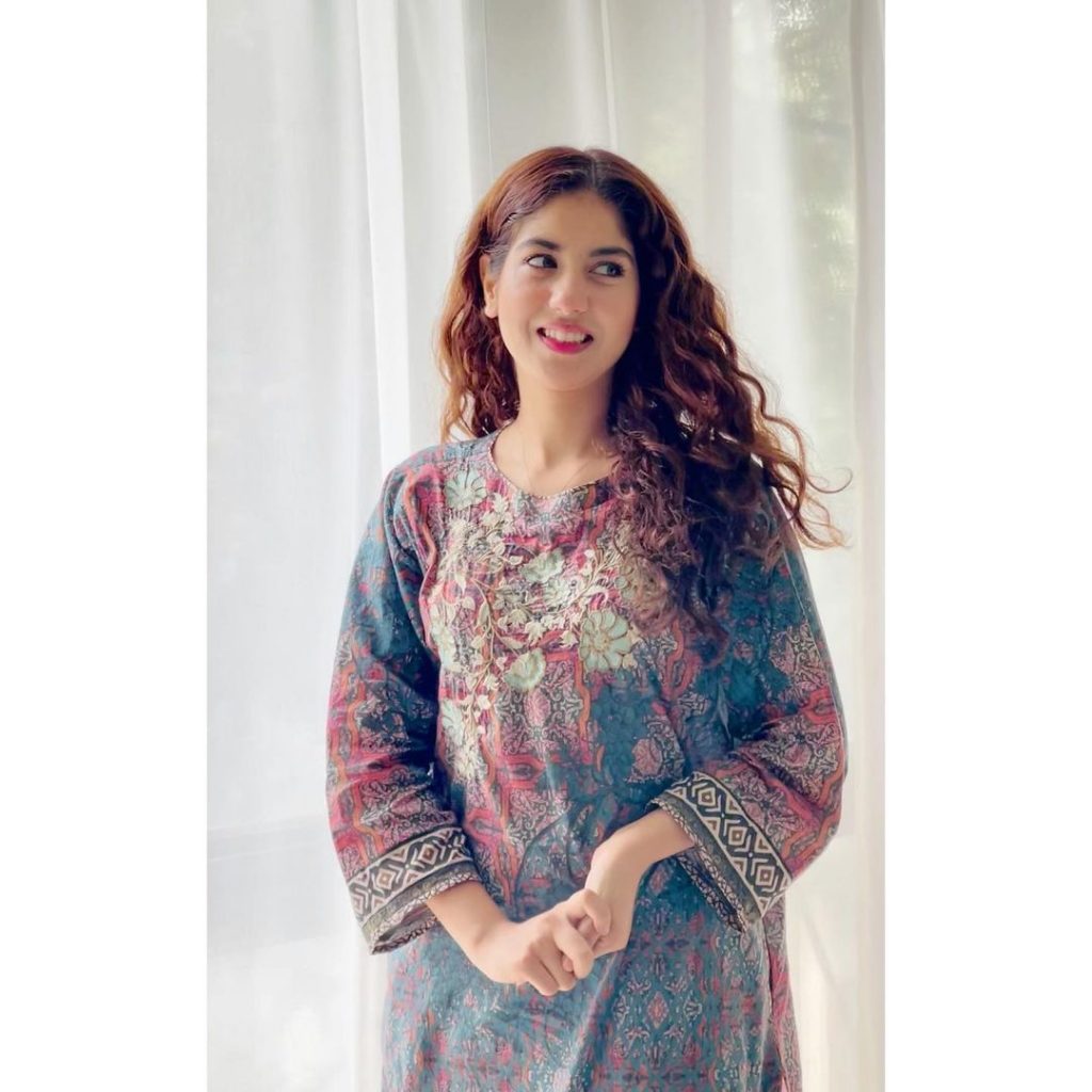 Recent Enchanting Pictures Of Areej Mohyudin | Reviewit.pk