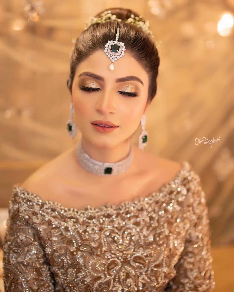 Kinza Hashmi Flaunts Ethereal Charm In Her Latest Shoot | Reviewit.pk