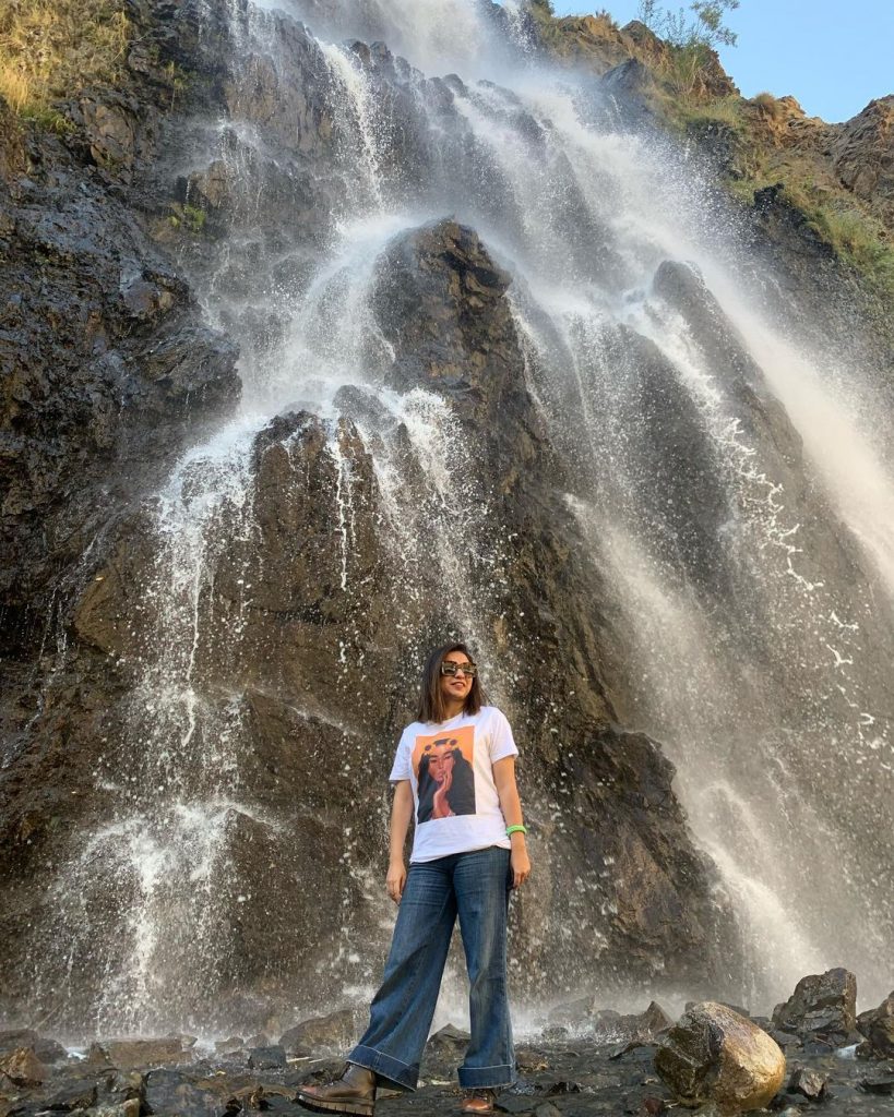 Captivating Pictures Of Maria Memon From Northern Areas Of Pakistan ...