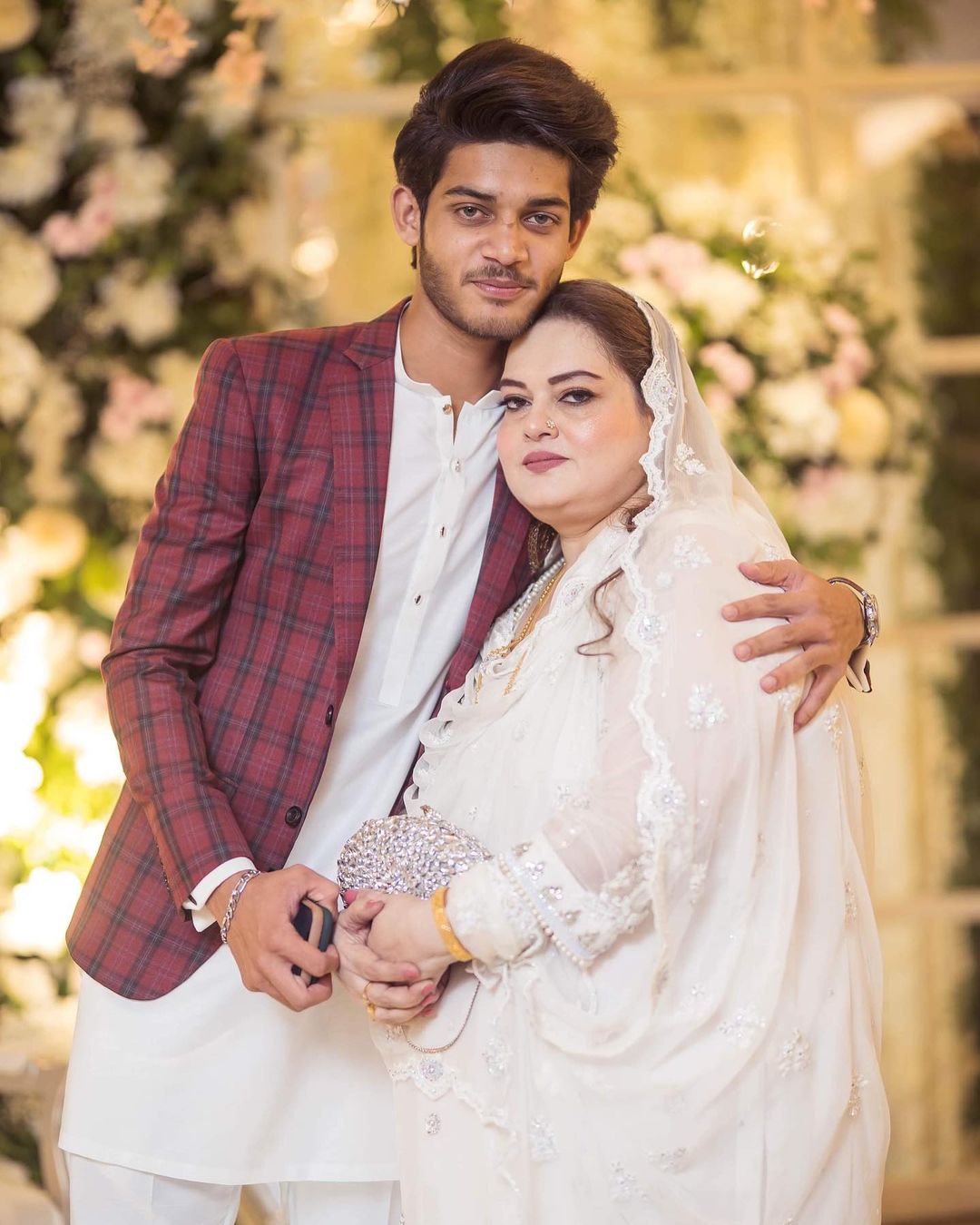 Star-Studded Wedding Event Of Minal And Ahsan | Reviewit.pk