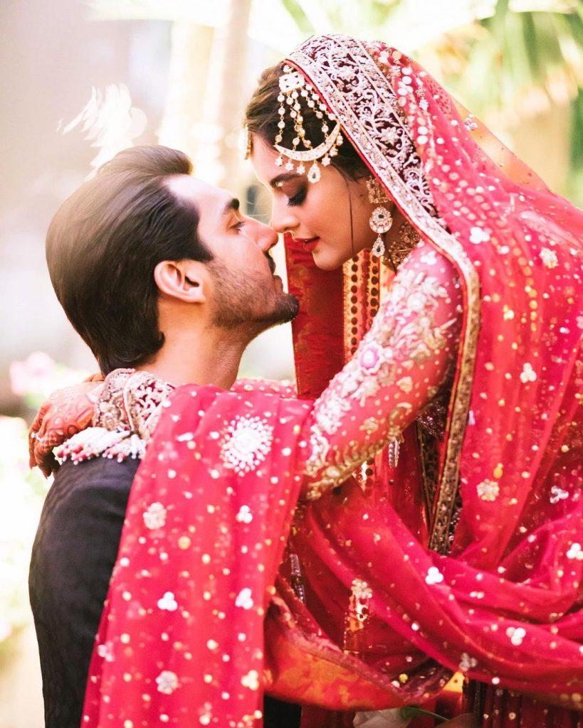 Unseen Videos Of Doodh Pilai Rasam At Minal Khan's Wedding | Reviewit.pk