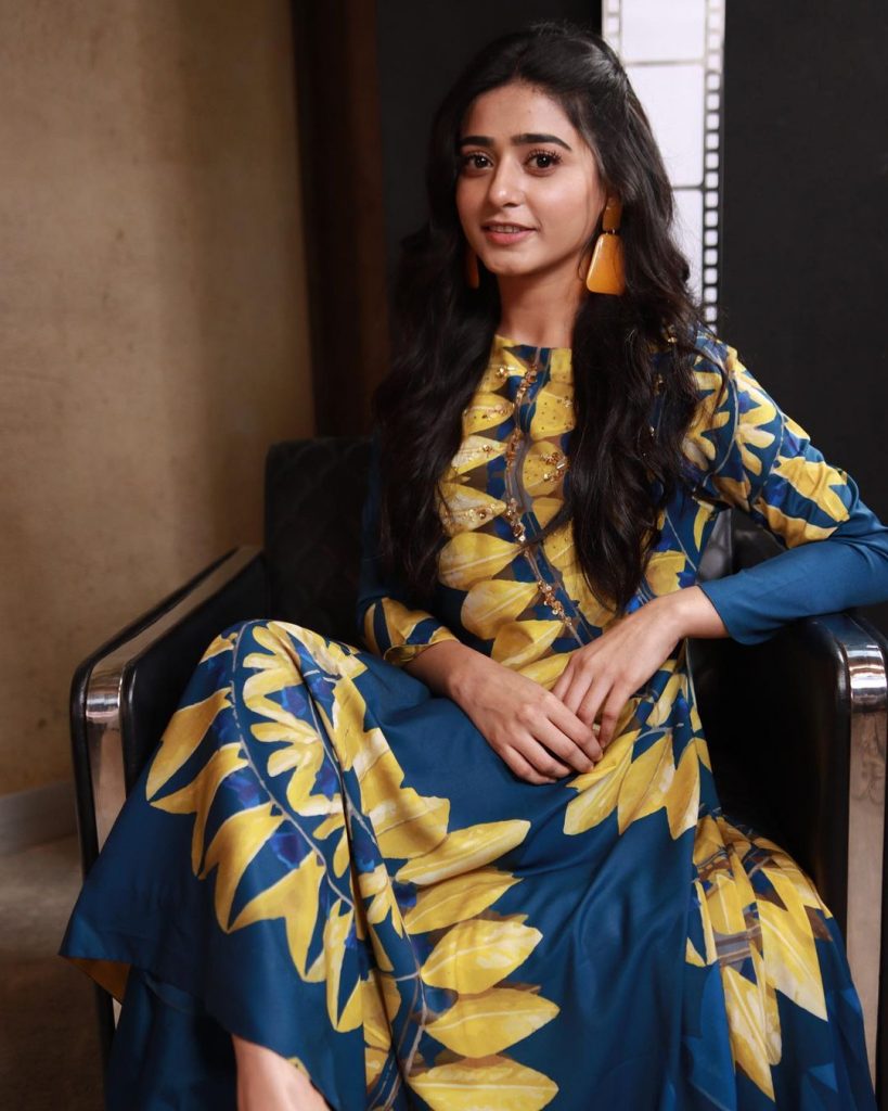 Recent Alluring Pictures Of Sehar Khan | Reviewit.pk