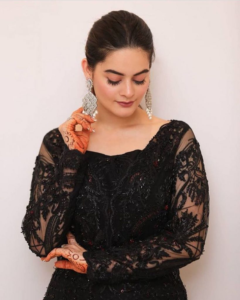 Alluring Clicks Of Newly Wed Minal Khan and Ahsan Mohsin Ikram | Reviewit.pk