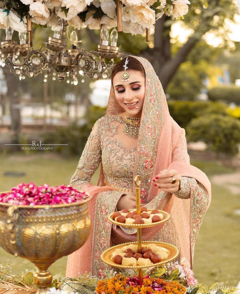 Mashal Khan Embodies Ethereal Charm In Her Latest Bridal Shoot ...