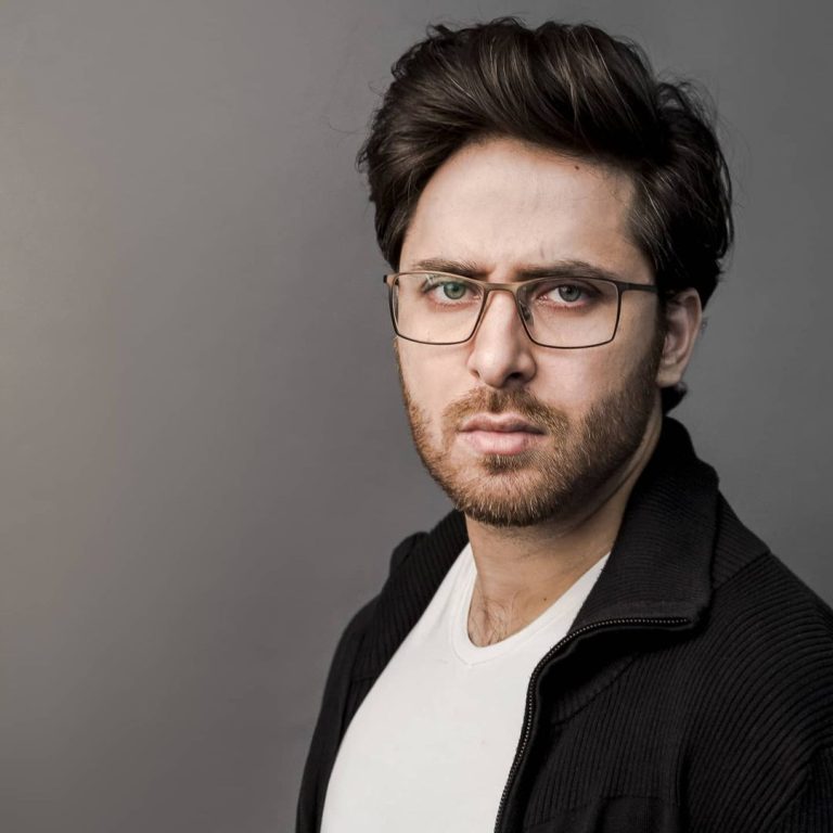 Haroon Shahid Shared How Danish Nawaz Gave Him Tough Time On Set ...