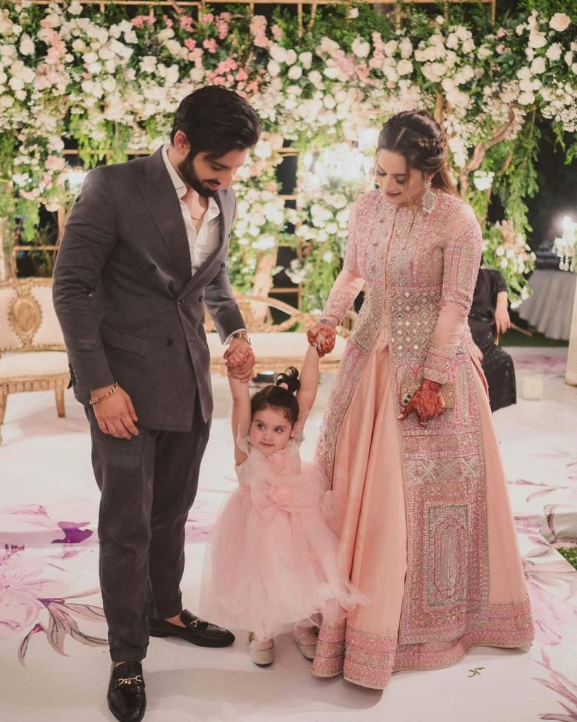 Muneeb Butt Shared His Thoughts On Publicizing Personal Life | Reviewit.pk