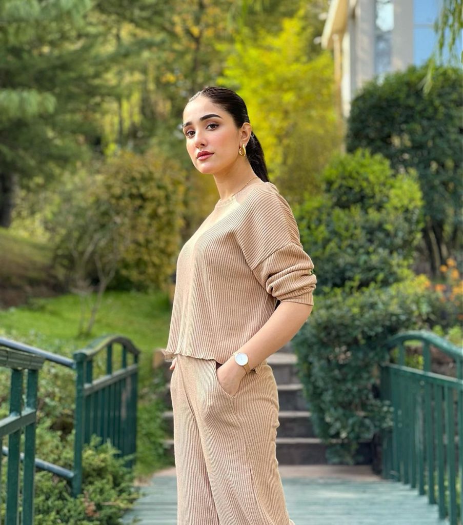 Aiza Awan Exploring Northern Areas Of Pakistan - Alluring Pictures ...