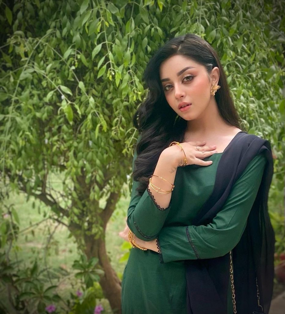 Latest Captivating Clicks Of Alizeh Shah | Reviewit.pk