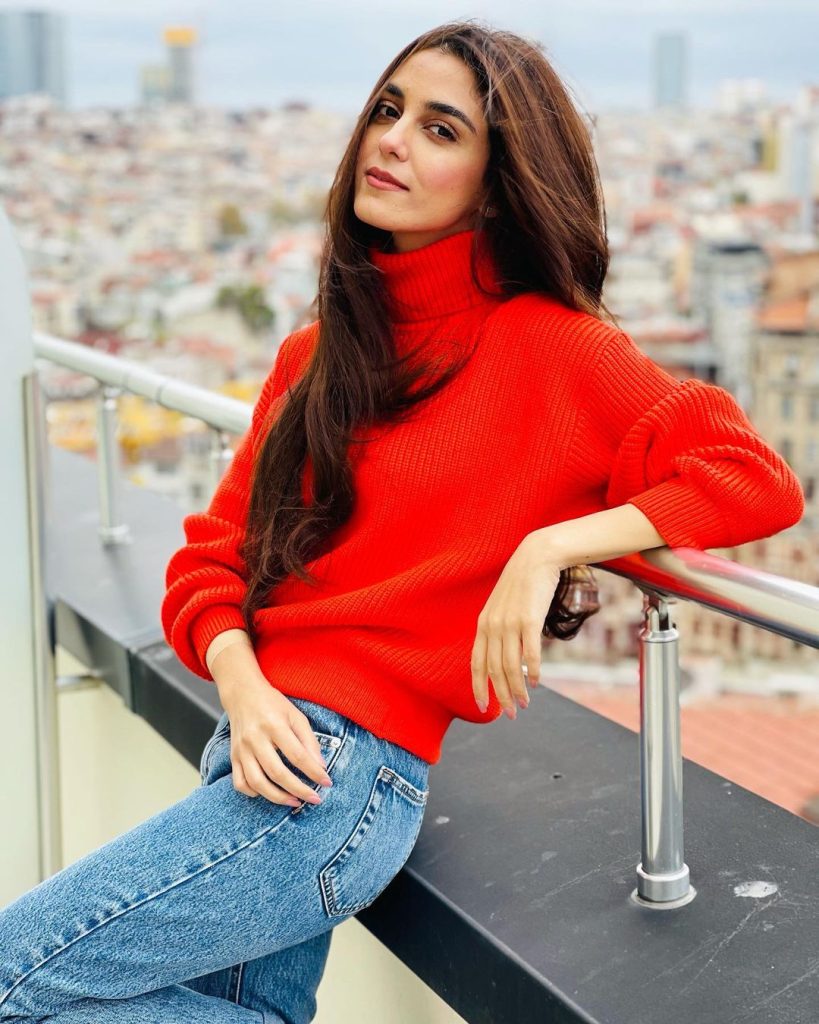 Maya Ali's Recent Trip To Turkey - Bewitching Clicks | Reviewit.pk