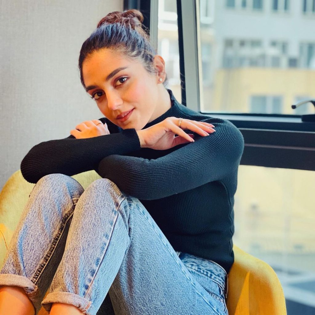 Maya Ali's Recent Trip To Turkey - Bewitching Clicks | Reviewit.pk