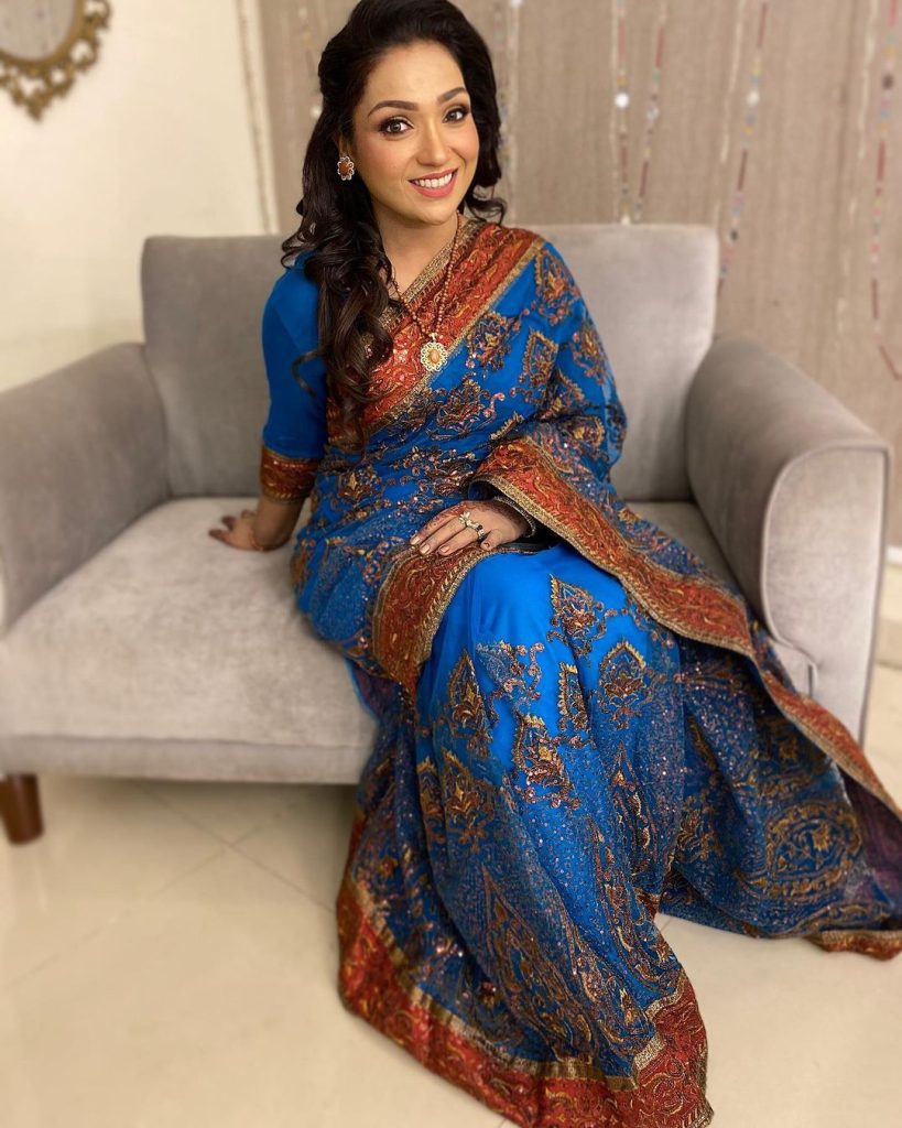 Latest Enchanting Clicks Of Uroosa Siddiqui | Reviewit.pk