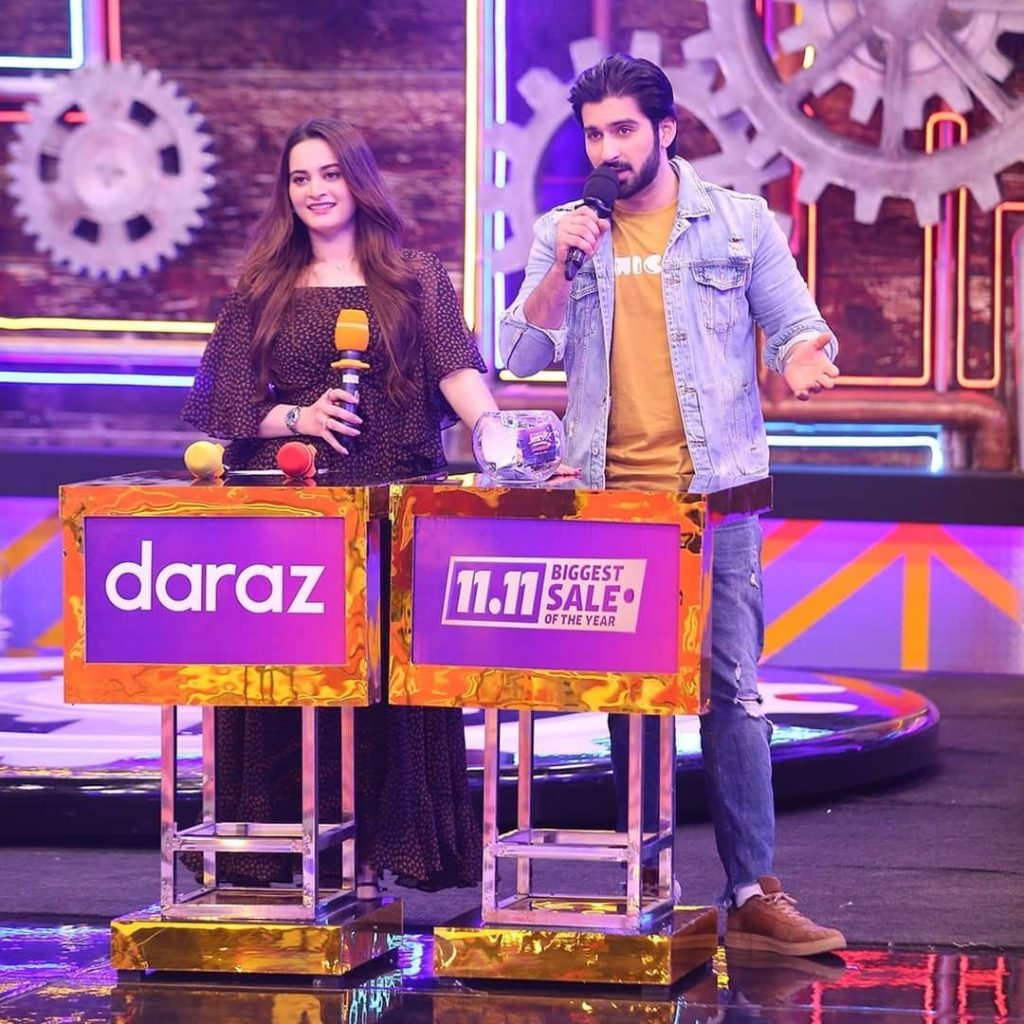 Celebrities Spotted At The Set Of Jeeto Pakistan | Reviewit.pk