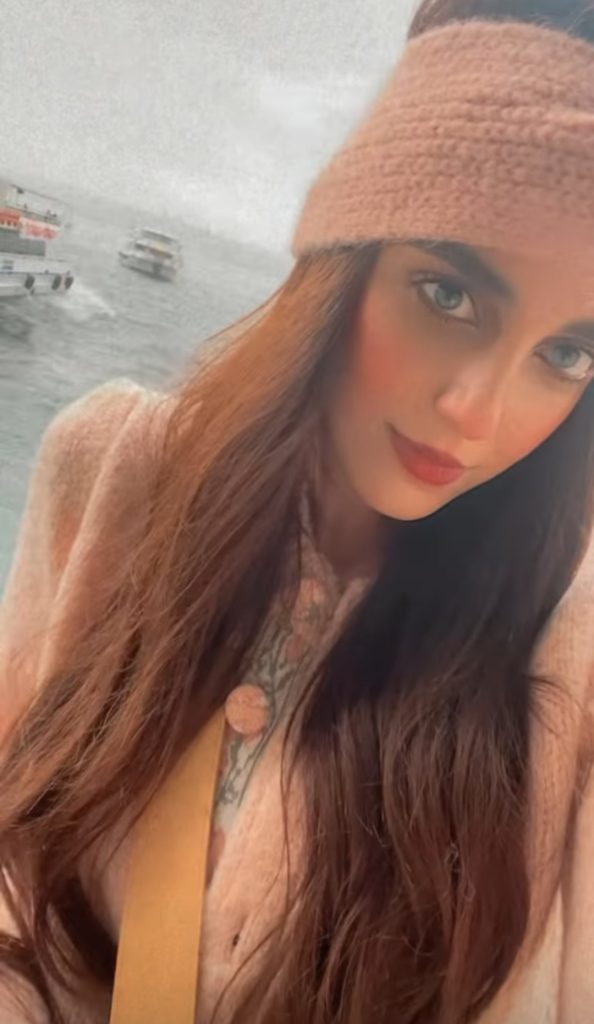 Alluring Clicks Of Maya Ali From Turkey | Reviewit.pk