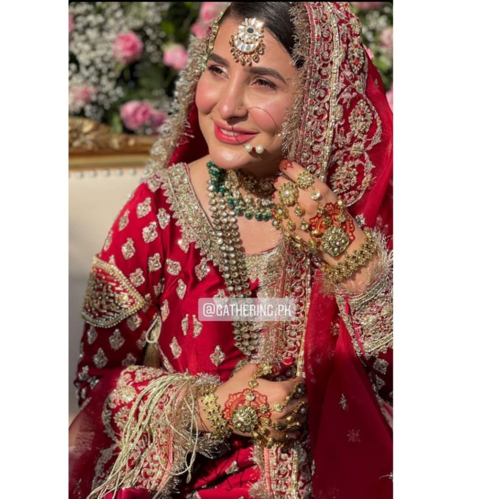Famous Model & Actress Areeba Habib Nikkah Pictures | Reviewit.pk