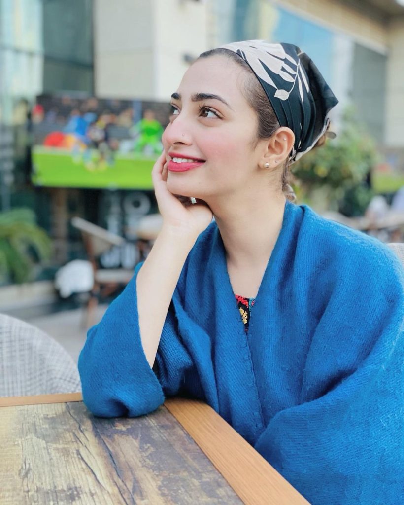 Nawal Saeed's Recent Alluring Pictures From Dubai | Reviewit.pk