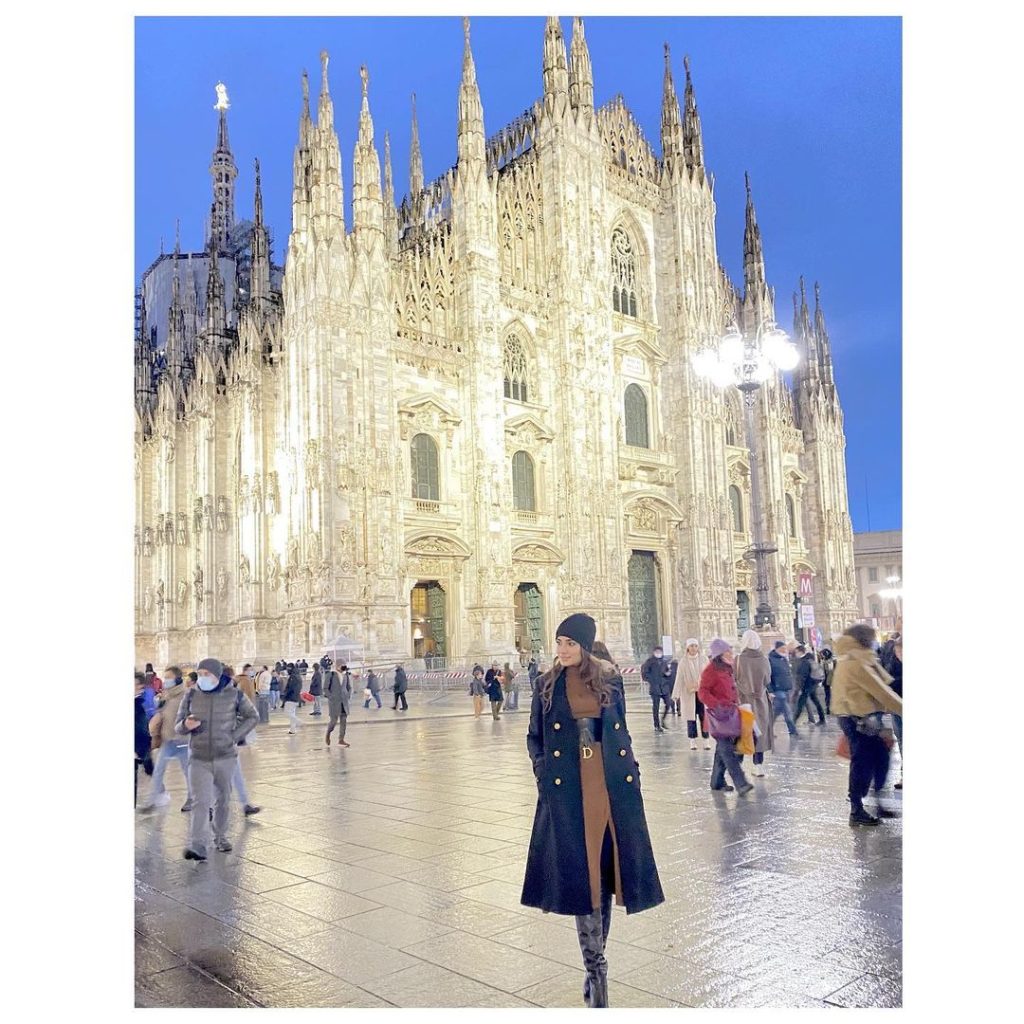 Latest Clicks Of Alyzeh Gabol And Her Husband From Milan, Italy ...