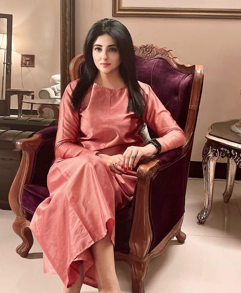 Recent Adorable Clicks Of Fatima Sohail | Reviewit.pk