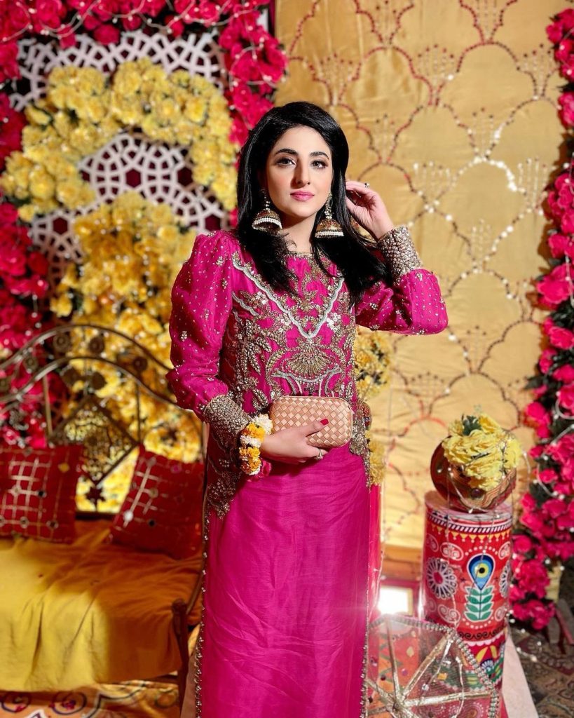 Recent Adorable Clicks Of Fatima Sohail | Reviewit.pk