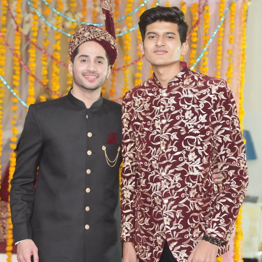 Imran Ashraf With Wife At His Brother's Wedding | Reviewit.pk