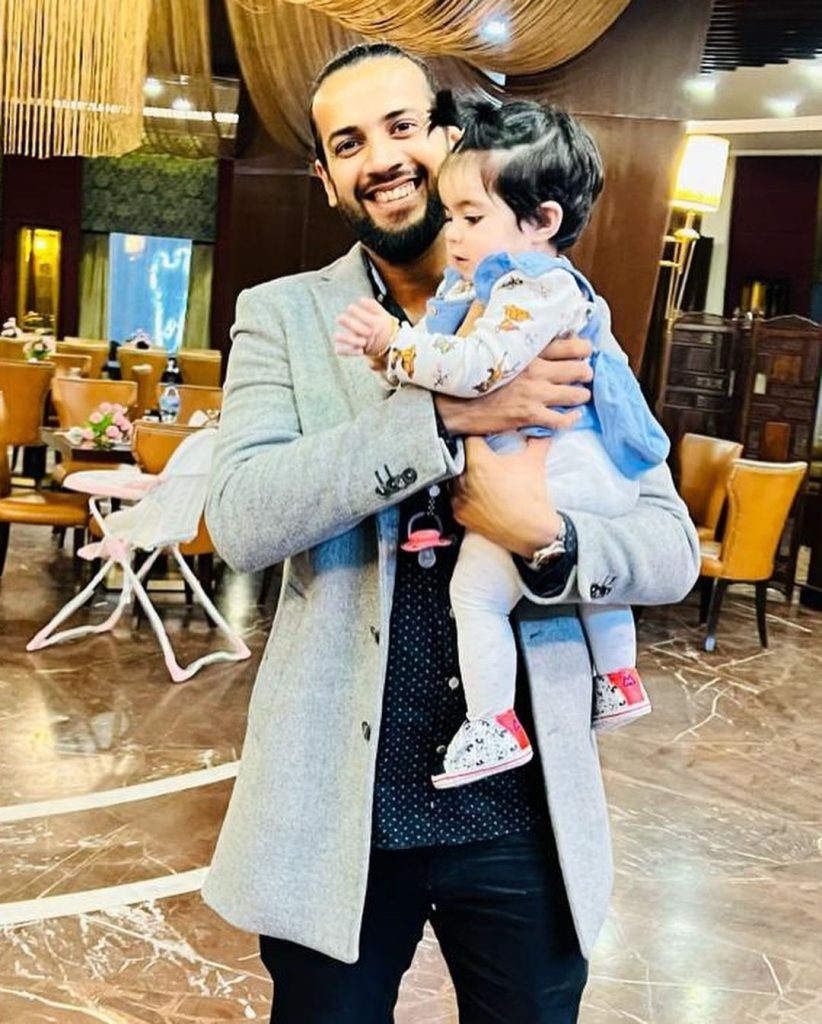 Super Adorable Pictures of Inaya Imad Wasim | Reviewit.pk