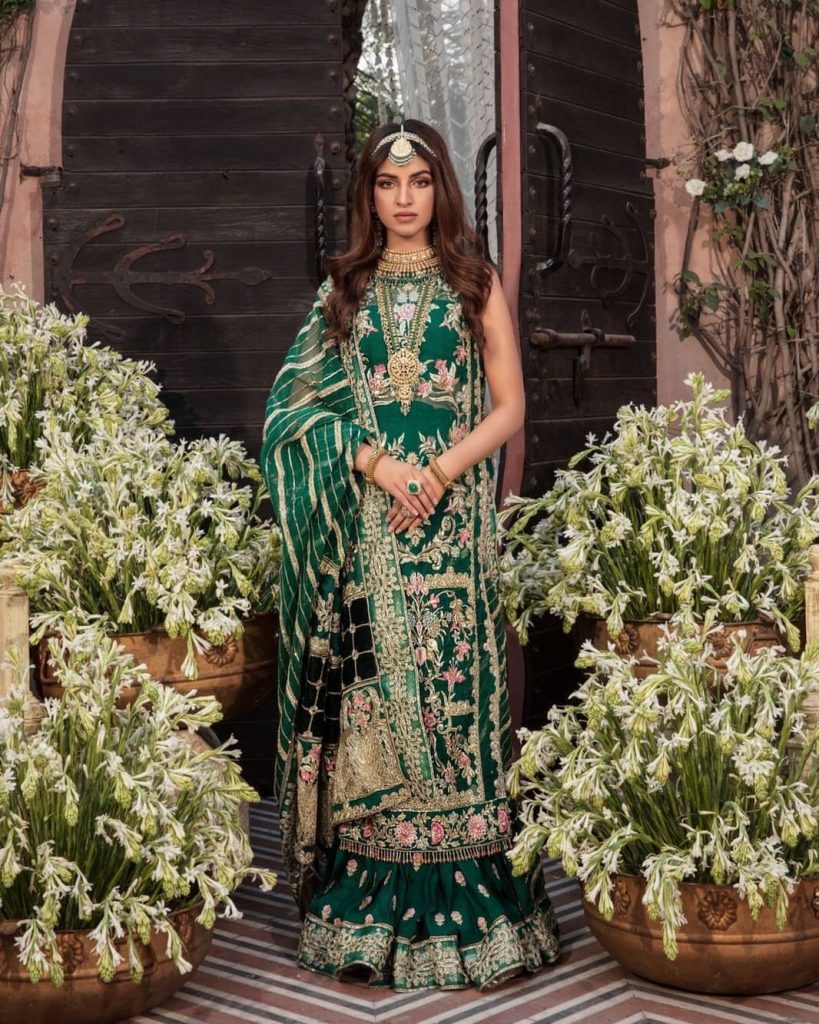 Kinza Hashmi Looks Gorgeous In Latest Bridal Shoot | Reviewit.pk
