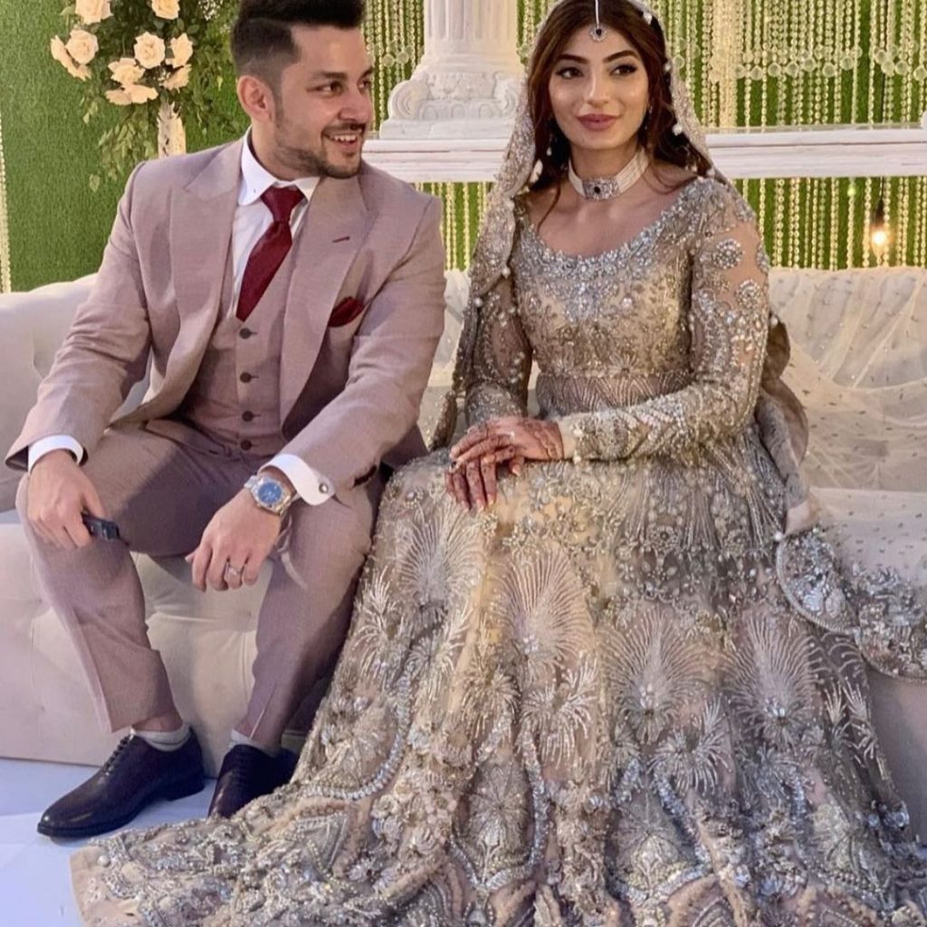 Mariam Ansari & Owais Khan Reception Pictures | Reviewit.pk