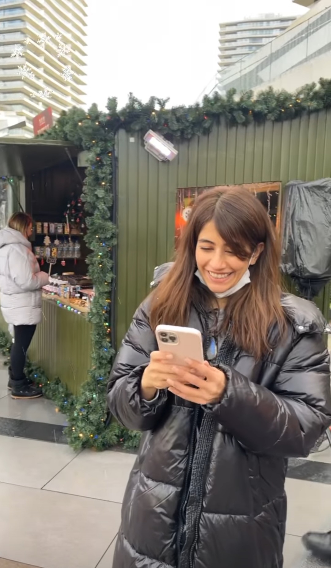 Syra Yousuf And Palwasha Yousuf Vacationing In Istanbul, Turkey ...