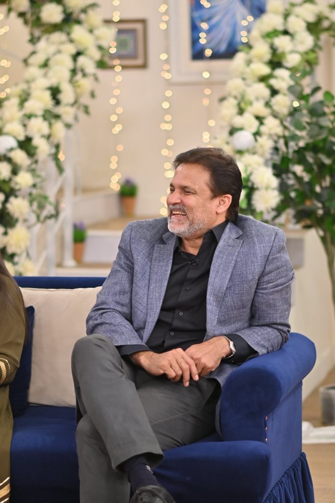 Beautiful Pictures Of Mariam Ansari And Her In-Laws From GMP | Reviewit.pk