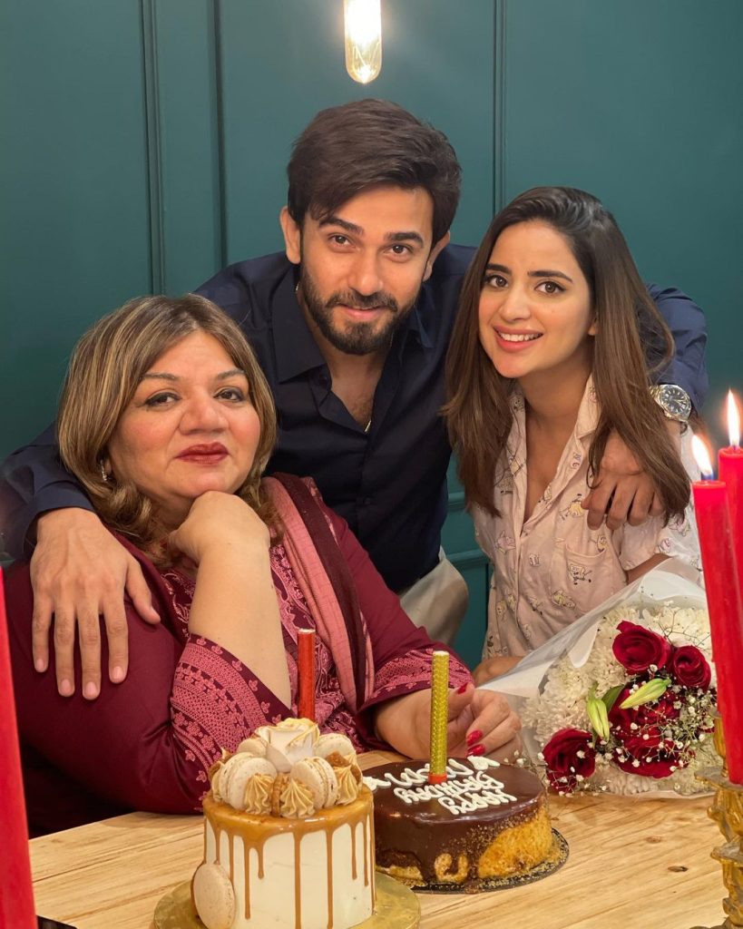 Ali Ansari Celebrates Mother's Birthday - Beautiful Pictures | Reviewit.pk