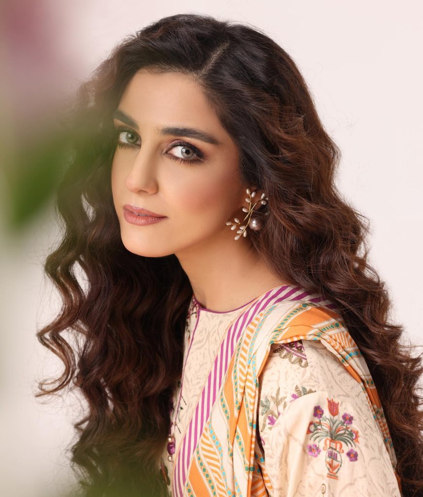 Alkaram Latest Summer Collection | Reviewit.pk