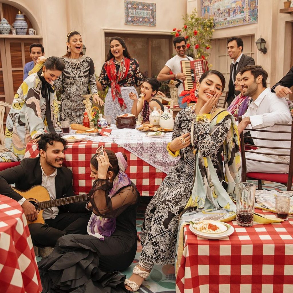 Mushq Luxury Lawn Collection '22 Featuring Ayeza Khan | Reviewit.pk