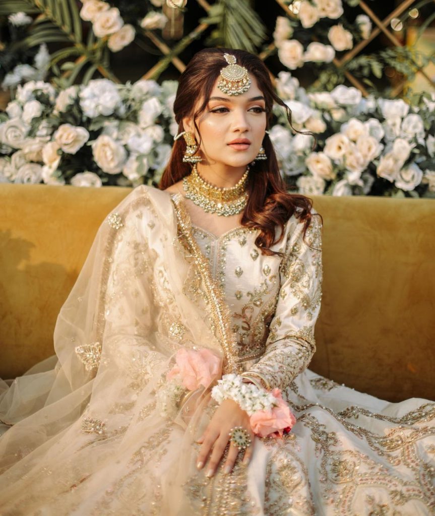 Tiktoker Romaisa Khan's Latest Bridal Shoot | Reviewit.pk
