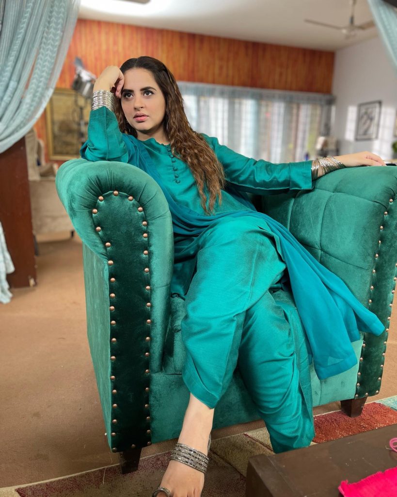 Fatima Effendi Latest Pictures with Her Husband | Reviewit.pk