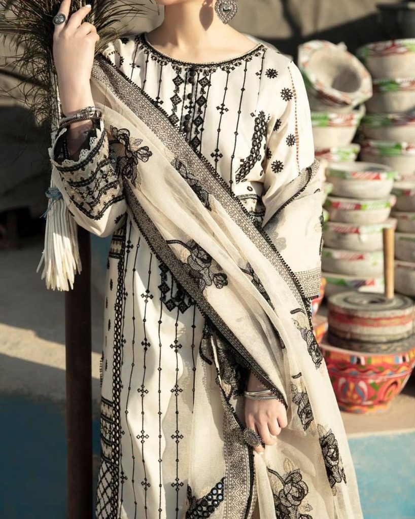 Qalamkar Latest Summer Collection | Reviewit.pk