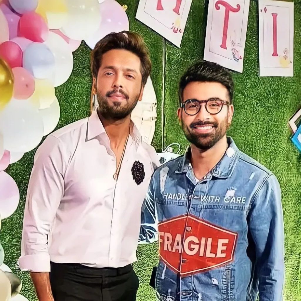 Fahad Mustafa Celebrates Daughter's Birthday | Reviewit.pk