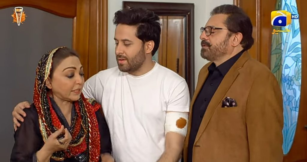 Drama Serial Fasiq Last Episode Public Reaction | Reviewit.pk