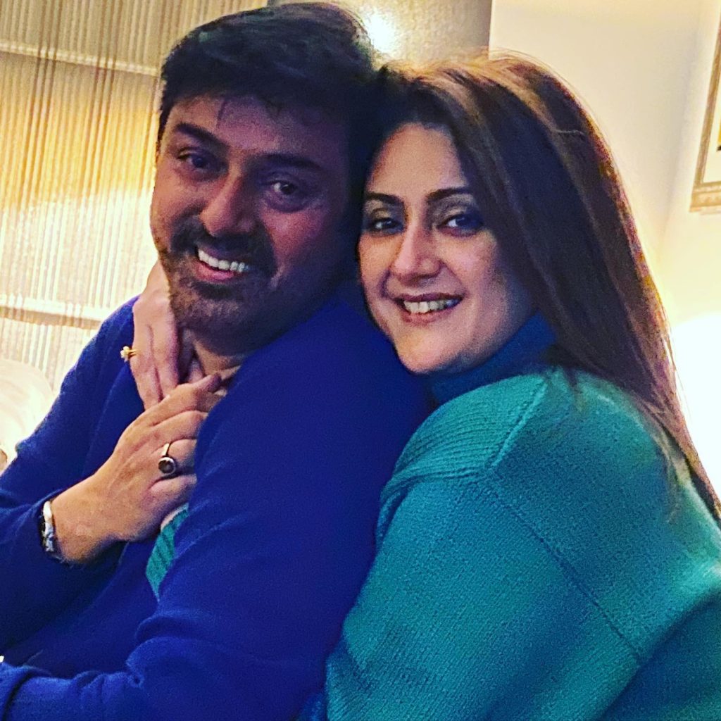 How Noman Ijaz Met His Wife Rabia Noman | Reviewit.pk