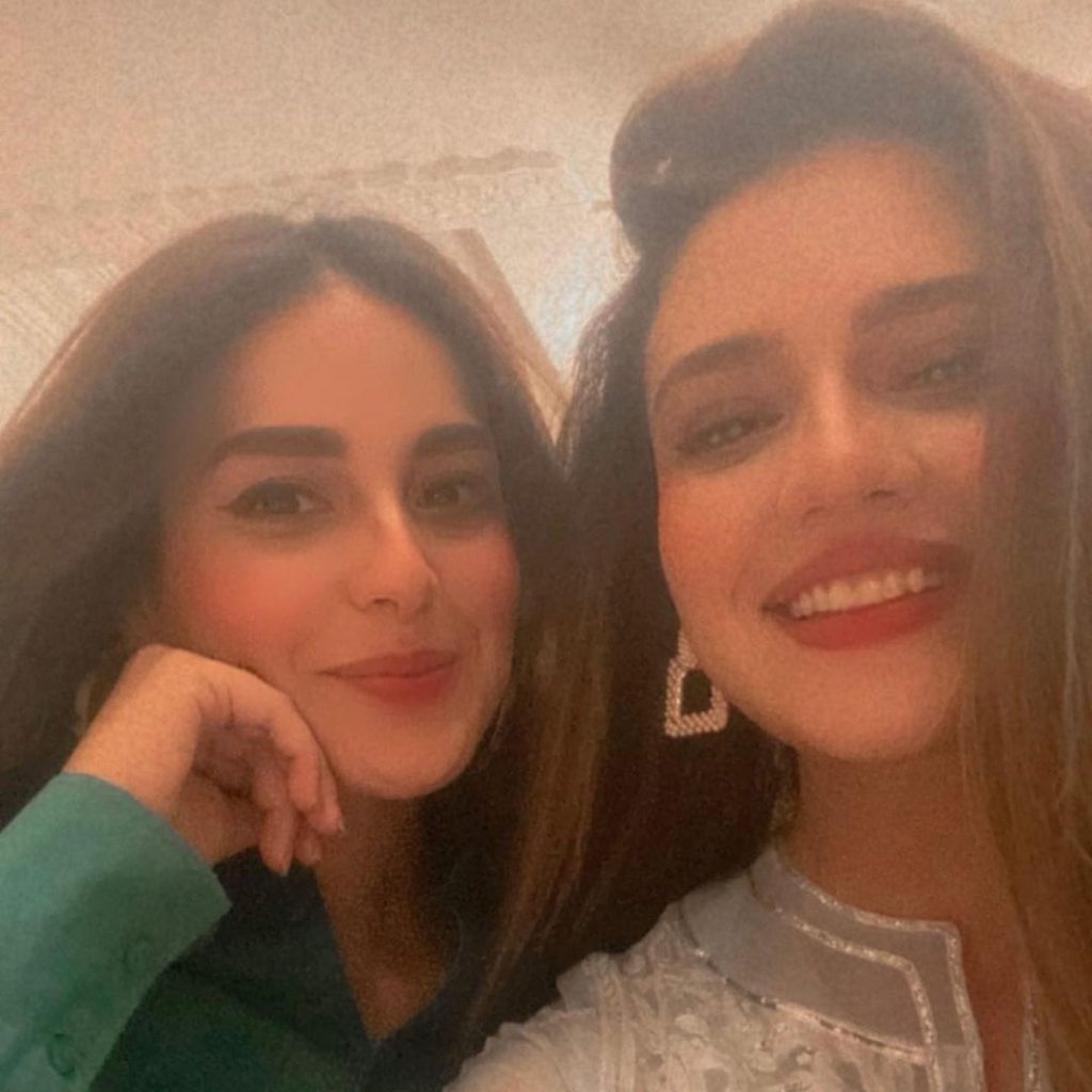 Zara Noor Abbas Celebrates Husband Asad Siddiqui's Birthday | Reviewit.pk