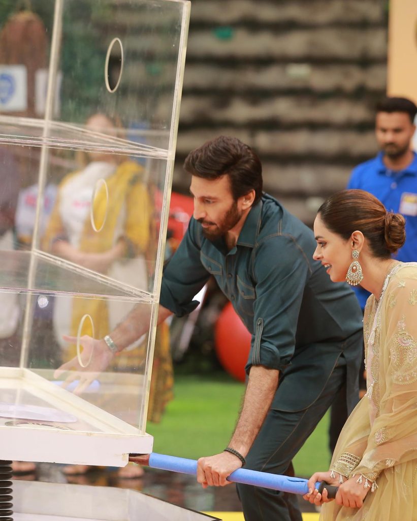 Amar Khan And Imran Ashraf's Glimpses From JPL | Reviewit.pk