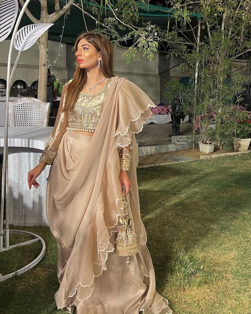 Mariam Ansari Recent Pictures with Husband | Reviewit.pk