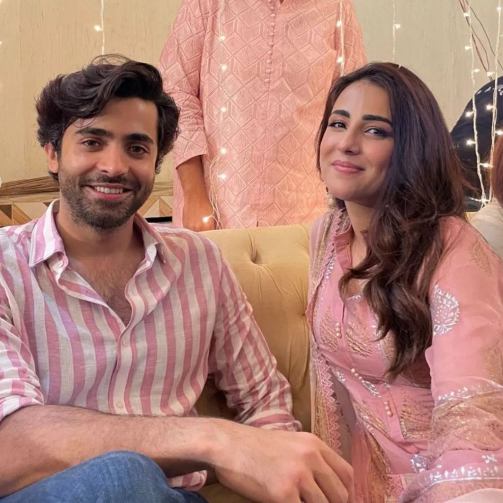 Pakistani Celebrities Spotted At Sehri Hosted By Jerjees Seja | Reviewit.pk