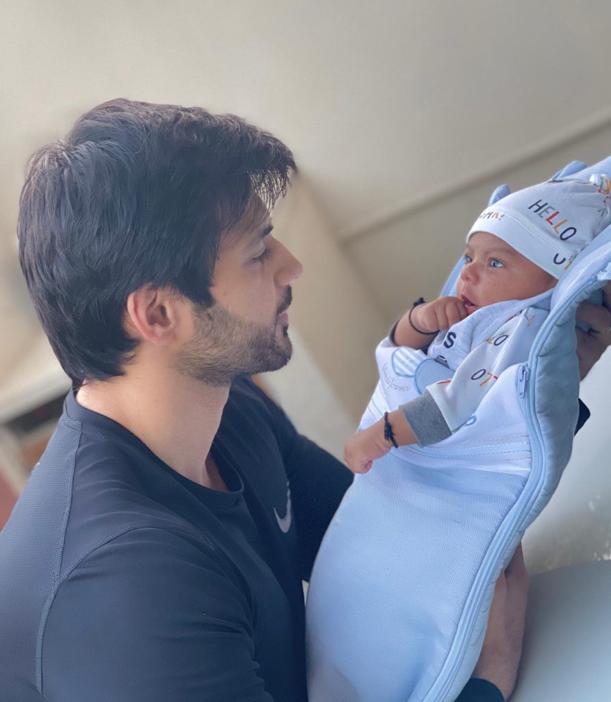 Actor Hasan Khan Shares First Ever Picture Of His Son | Reviewit.pk
