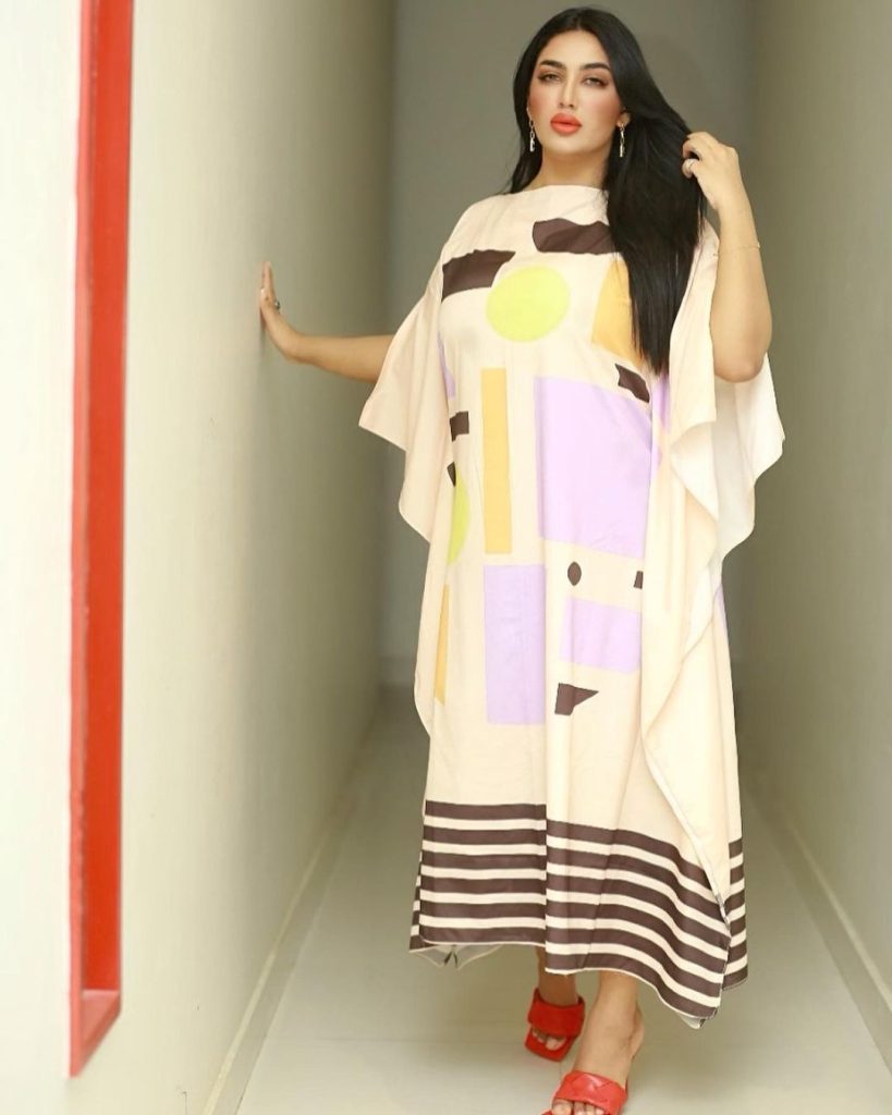 Mathira's Thoughts On Religion And Bold Dressing | Reviewit.pk