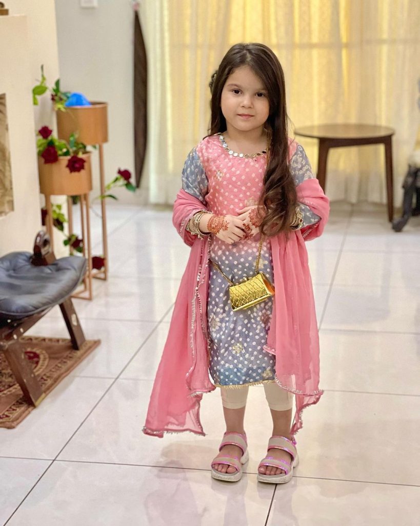 Actor Noman Habib Eid Pictures With Family | Reviewit.pk