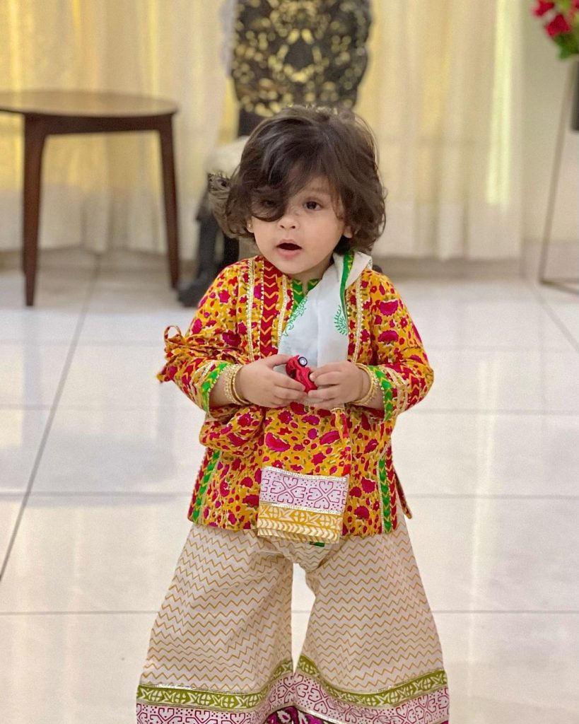 Actor Noman Habib Eid Pictures With Family | Reviewit.pk